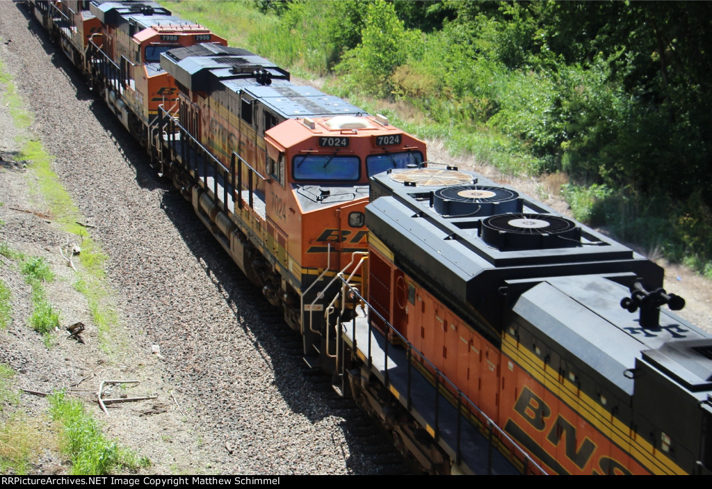 BNSF 7024